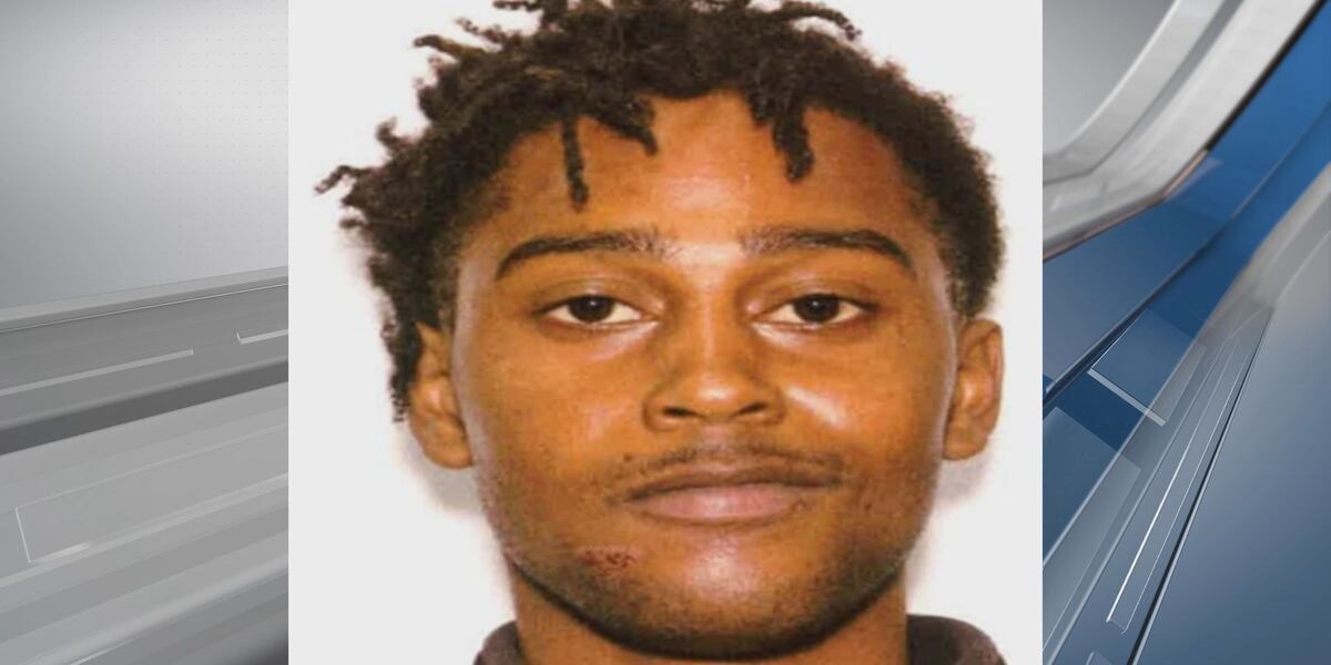 Police Searching For Missing 17 Year Old